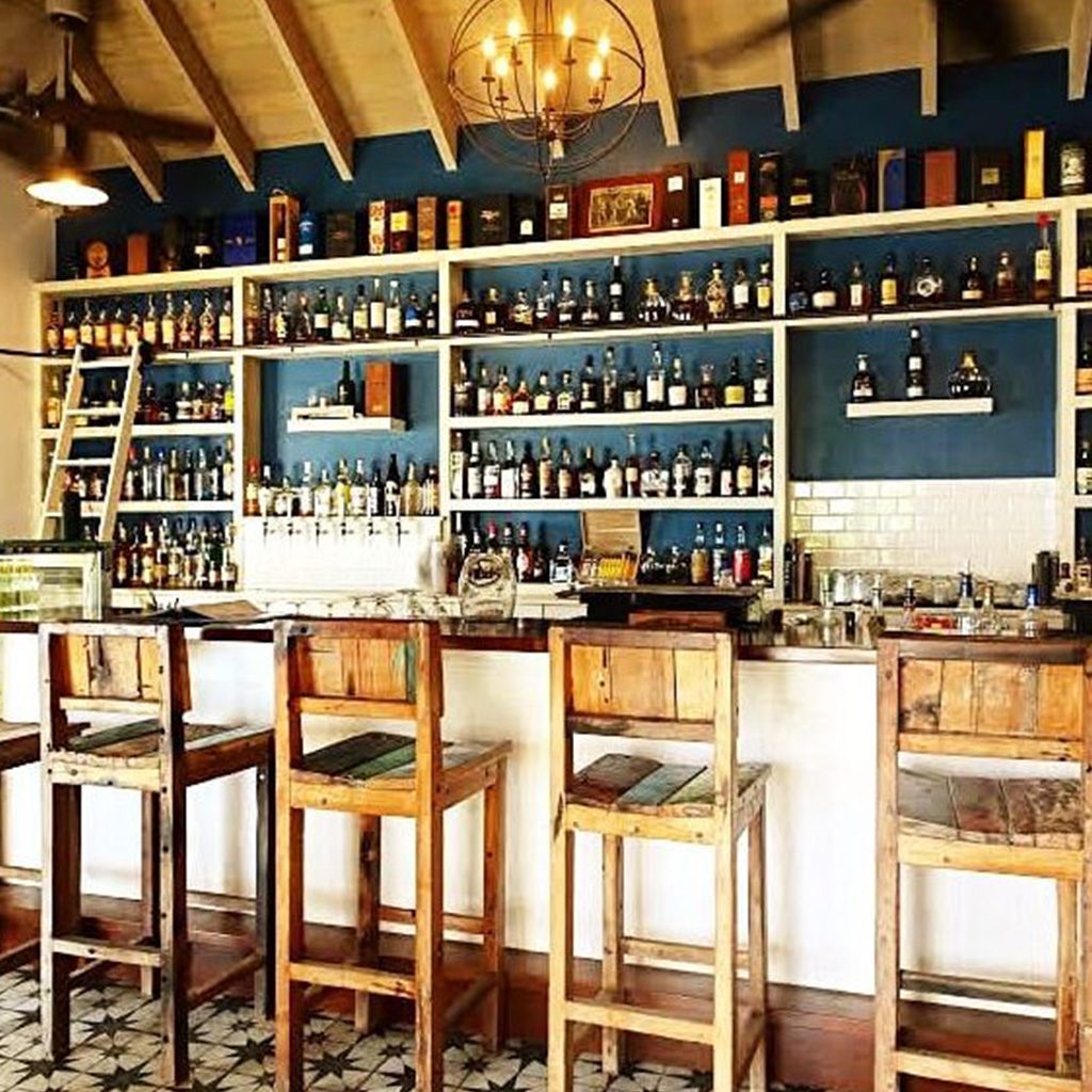 Eat + Drink - Cooper Island Beach Club